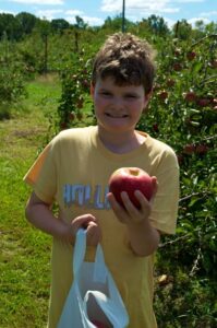 VISIT THE FARM – Blue Jay Orchards